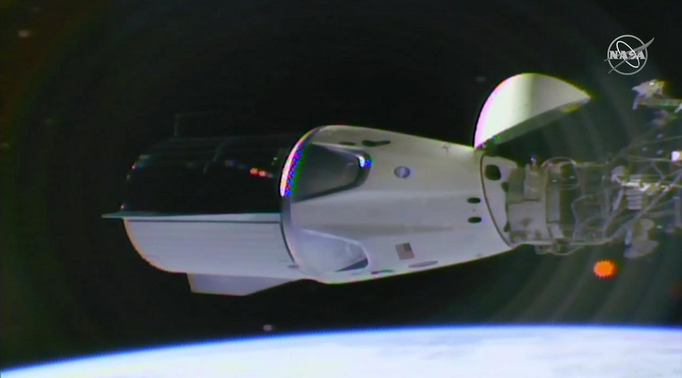 Pictures Spacex Crew Dragon Capsule Completes Iss Docking